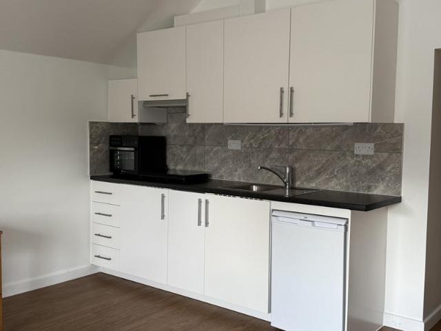 Studio ALL Bills Single Occupancy Only