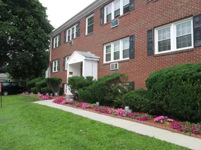 Studio Apartment Clearview Apartments