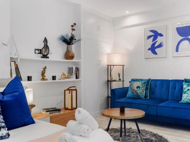 Studio Apartment Flat 14