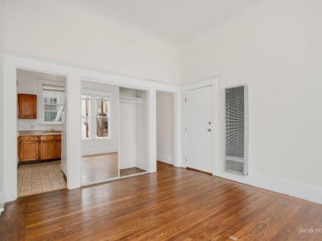 Studio Apartment for Rent at Divisadero Street & Mcallister Street, San Francisco, CA 94117 Alamo Square