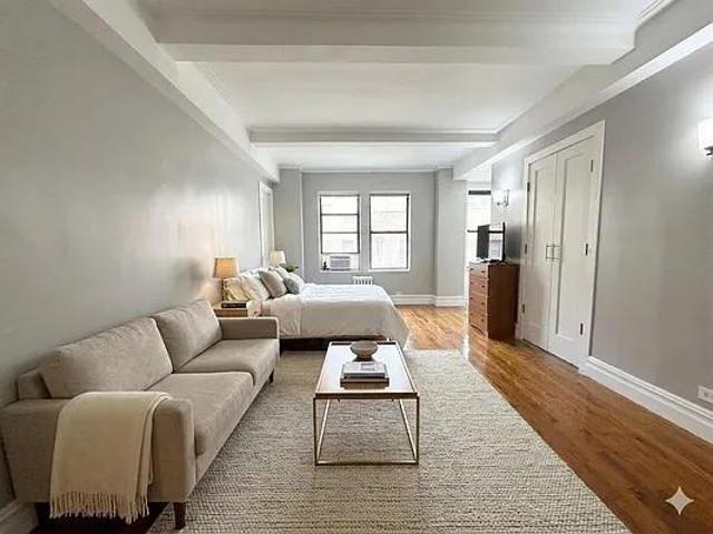 Studio Apartment for Rent at E 31st St #6C, New York, NY 10016 Kips Bay