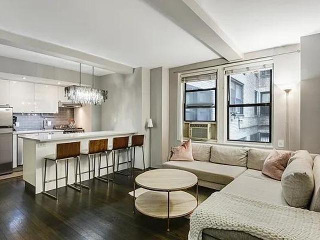 Studio Apartment for Rent at E 73rd St #1A, New York, NY 10021 Upper East Side