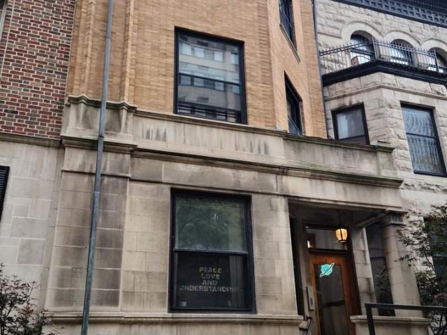 Studio Apartment for Rent at E Division St & N State St, Chicago, IL 60610 Near North Side