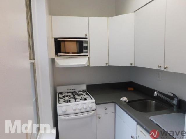 Studio Apartment for Rent at East 50th Street #3F, New York, NY 10022 Midtown East