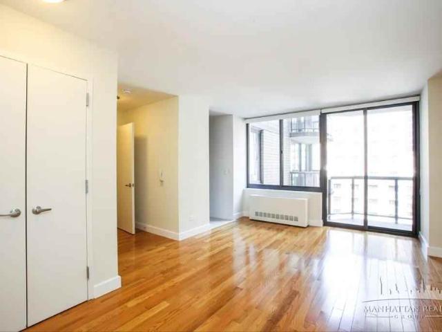 Studio Apartment for Rent at W 48th St #18A, New York, NY 10036 Hell's Kitchen
