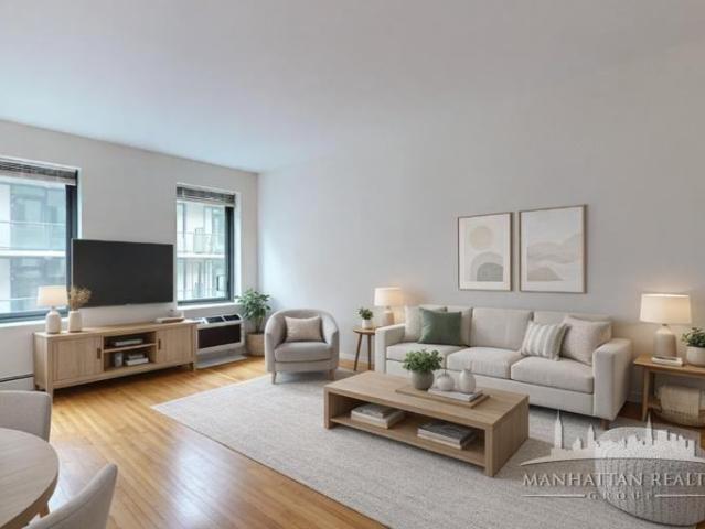 Studio Apartment for Rent at W 52nd St #3, New York, NY 10019 Hell's Kitchen
