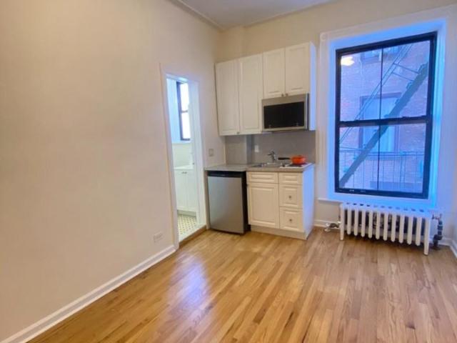 Studio Apartment for Rent at W 72nd St #4C, New York, NY 10023 Upper West Side