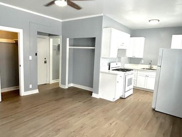 Studio Apartment for Rent at W 8th St & S Burlington Ave #103, Los Angeles, CA 90057 Westlake