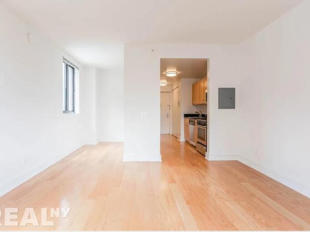 Studio Apartment for Rent at W 96th St #910, New York, NY 10025 Upper West Side
