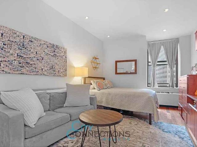 Studio Apartment for Rent at Wall Street Ct #503, New York, NY 10005 Financial District