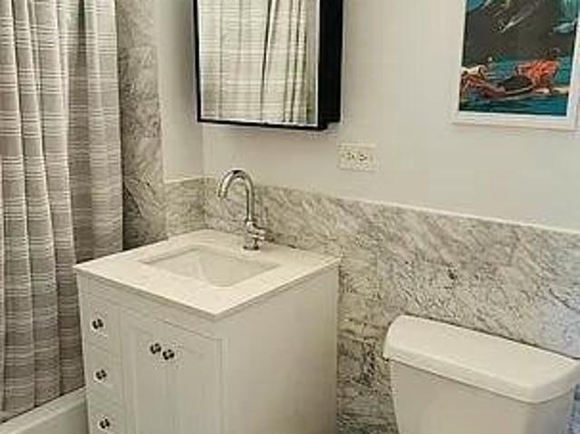 Studio Apartment for Rent at Wall Street Ct #802, New York, NY 10005 Financial District