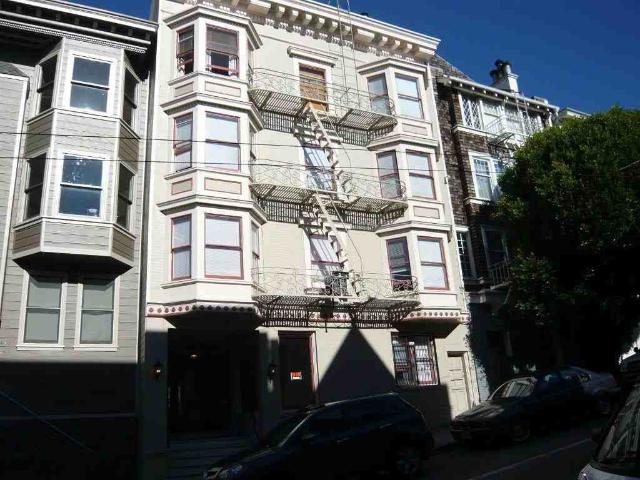 Studio Apartment for Rent at 1440 Sacramento St #1, San Francisco, CA 94109 Nob Hill