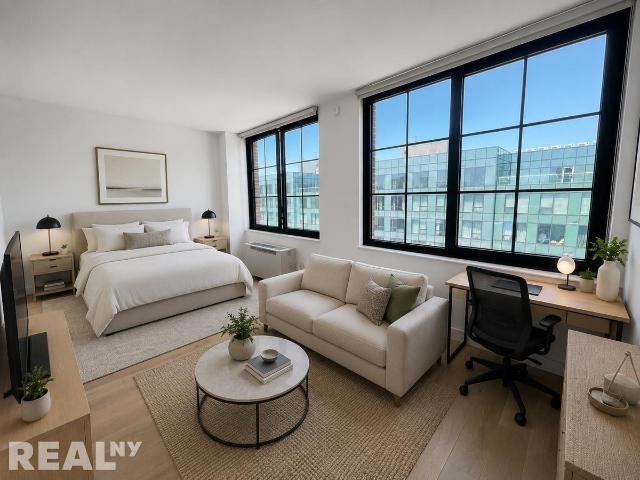 Studio Apartment for Rent at 14474 Northern Blvd #8G, New York, NY 11354 Flushing