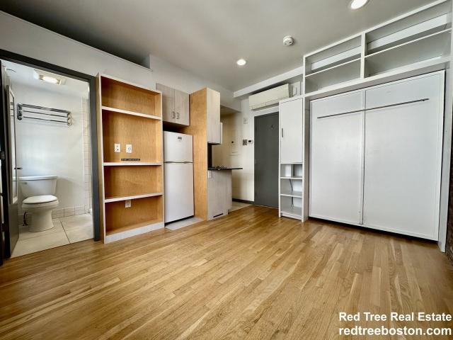 Studio Apartment for Rent at 144 Bowdoin St #51, Boston, MA 02108 Beacon Hill