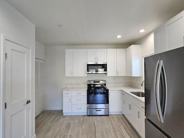 Studio Apartment for Rent at 1451 W Almond Ave #C, Orange, CA 92868
