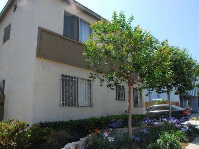 Studio Apartment for Rent at 1521 Beloit Avenue #10, Los Angeles, CA 90025 West Los Angeles
