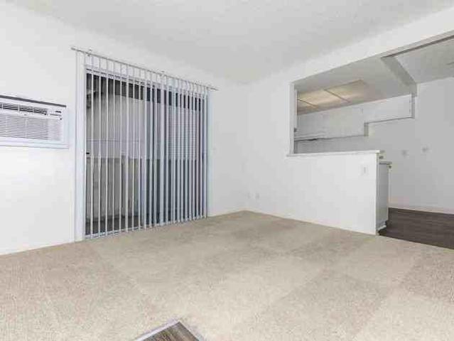 Studio Apartment for Rent at 1619 W Crescent Ave, Anaheim, CA 92801 North Euclid