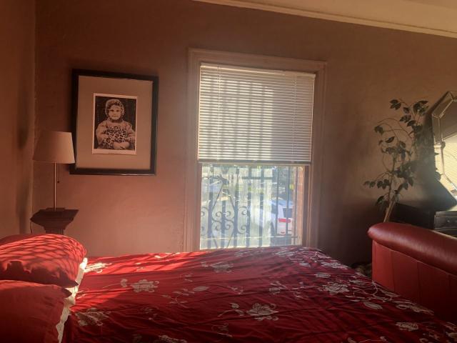 Studio Apartment for Rent at 1716 N Edgemont St, Los Angeles, CA 90027 Greater Griffith Park
