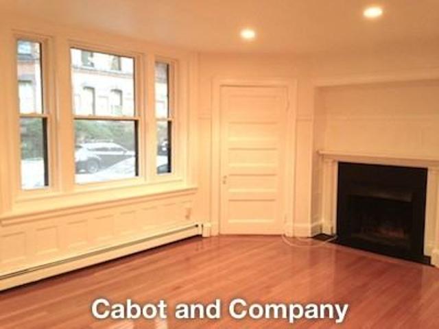Studio Apartment for Rent at 17 Exeter St #1A, Boston, MA 02116 Back Bay