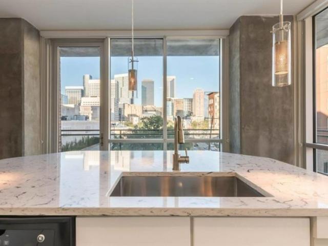 Studio Apartment for Rent at 1825 San Jacinto St #631, Houston, TX 77002 Downtown Houston