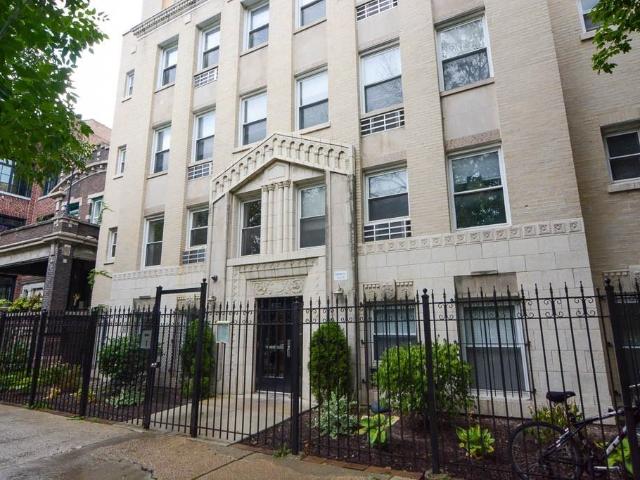 Studio Apartment for Rent at 1850 N Humboldt Blvd #409, Chicago, IL 60647 Logan Square