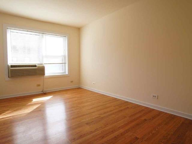 Studio Apartment for Rent at 1850 North Humboldt Boulevard #405, Chicago, IL 60647 Logan Square