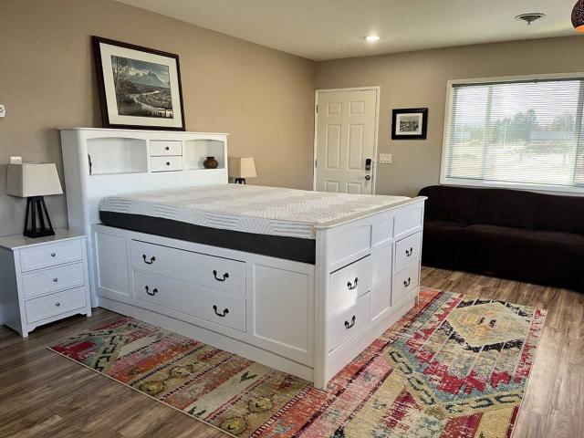 Studio Apartment for Rent at 18600 Couch Market Rd #2, Bend, OR 97703