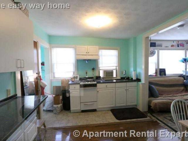 Studio Apartment for Rent at 193 Concord Ave #7, Cambridge, MA 02138 Neighborhood Nine