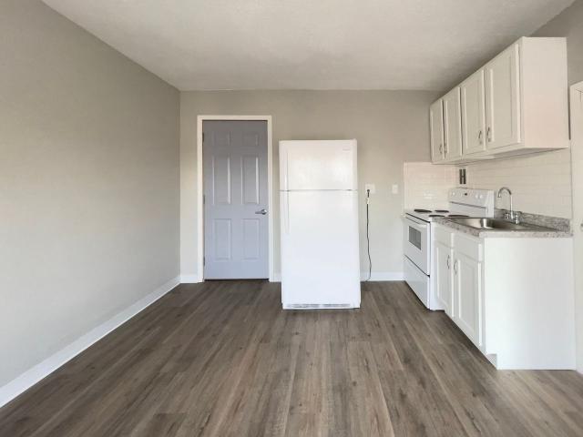 Studio Apartment for Rent at 1924 W Jackson St, Muncie, IN 47303