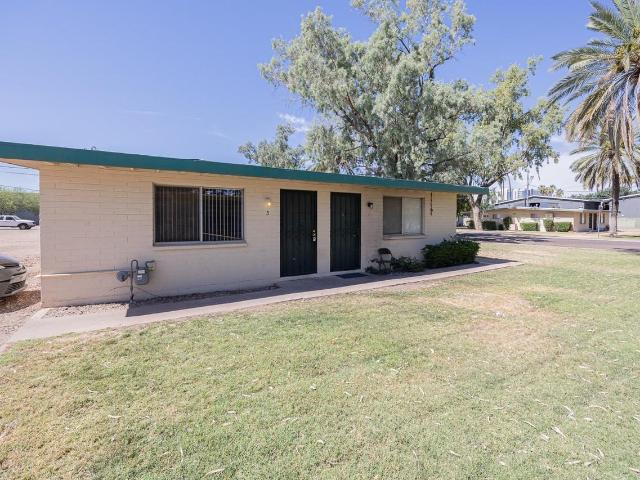 Studio Apartment for Rent at 1017 S Mariana St #3, Tempe, AZ 85281