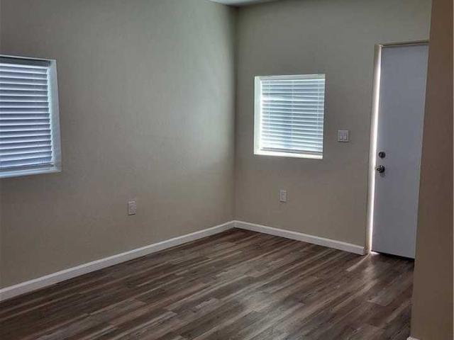 Studio Apartment for Rent at 1117 W Evans St, San Bernardino, CA 92411 Roosevelt