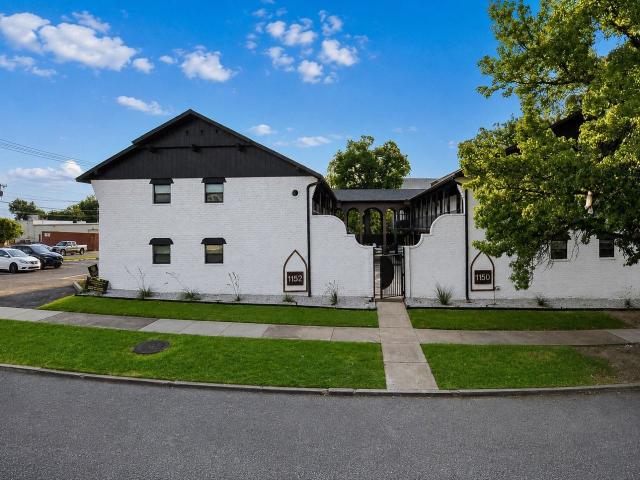 Studio Apartment for Rent at 1150 S Quaker Ave, Tulsa, OK 74120 Forest Orchard