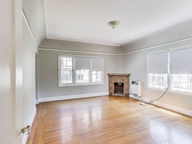 Studio Apartment for Rent at 11 Warren Ave #08, Oakland, CA 94611 Piedmont Avenue