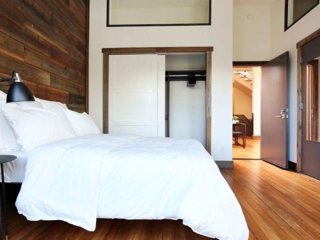 Studio Apartment for Rent at 120 10th St #12, San Francisco, CA 94103 SOMA