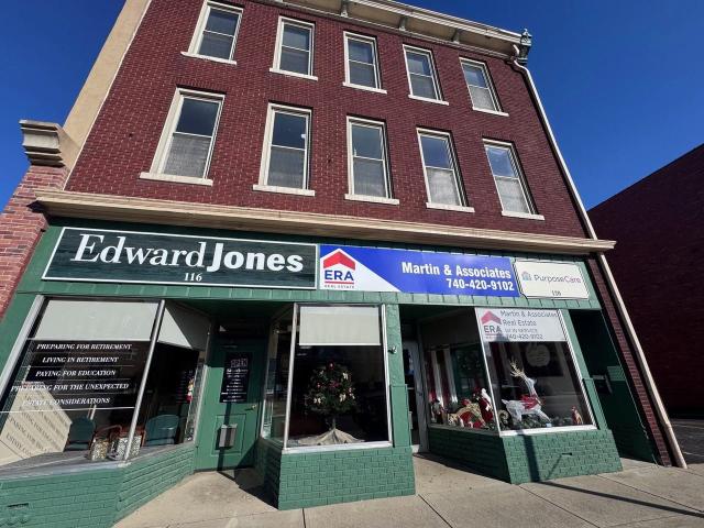 Studio Apartment for Rent at 120 E Main St #206, Circleville, OH 43113