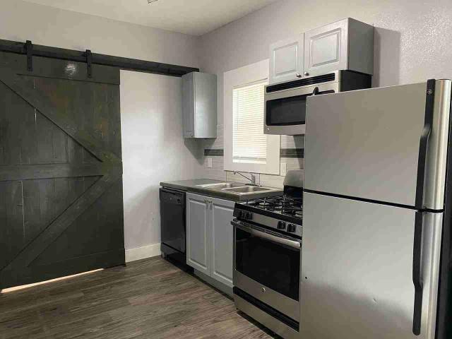 Studio Apartment for Rent at 121 Howard St Apt 5b #5B, San Antonio, TX 78212 Tobin Hill