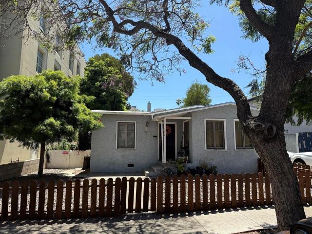 Studio Apartment for Rent at 1244 21st Street #D, Santa Monica, CA 90404 Mid City
