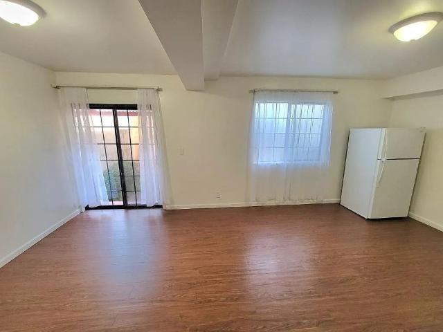 Studio Apartment for Rent at 1339 48th Ave, San Francisco, CA 94122 Outer Sunset