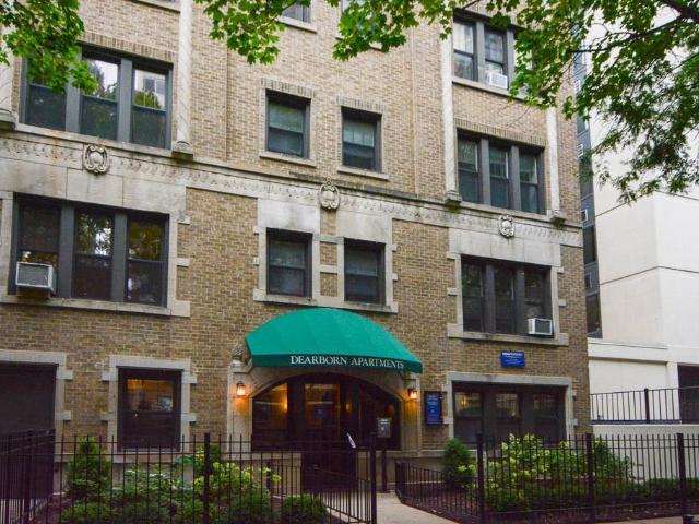Studio Apartment for Rent at 1347 N Dearborn St #604, Chicago, IL 60610 Near North Side