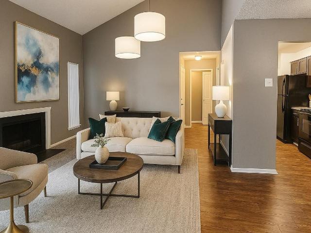 Studio Apartment for Rent at 13740 Montfort Dr #01, Dallas, TX 75240