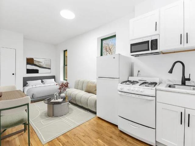 Studio Apartment for Rent at 248 W 64th St #2G, New York, NY 10023 Upper West Side