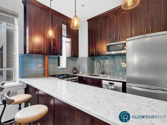 Studio Apartment for Rent at 250 W 24th St #4DW, New York, NY 10011 Chelsea