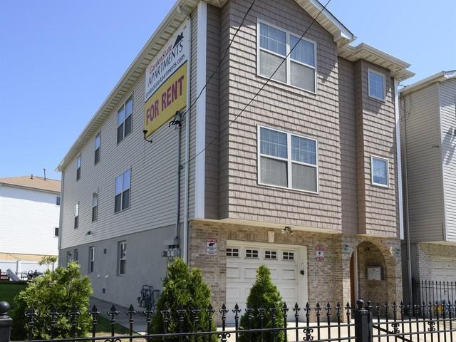 Studio Apartment for Rent at 255 257 New Jersey Railroad Ave #2, Newark, NJ 07105 South Ironbound