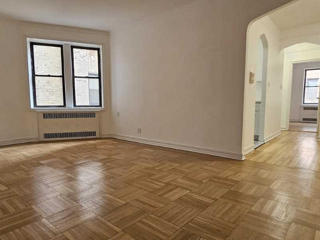 Studio Apartment for Rent at 2601 Glenwood Road #3P, New York, NY 11210 Flatbush