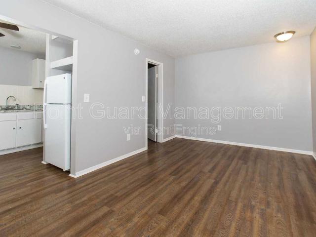 Studio Apartment for Rent at 2626 W 9th St N #216, Wichita, KS 67203