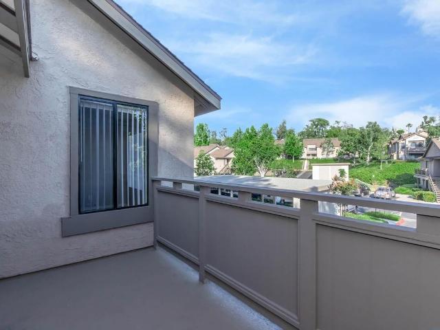 Studio Apartment for Rent at 26571 Normandale Dr, Lake Forest, CA 92630 Rancho de los Alisos