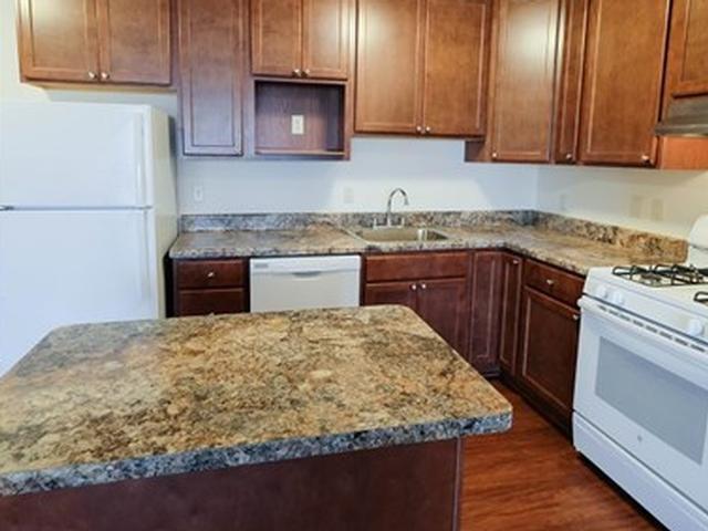 Studio Apartment for Rent at 2736 Blaisdell Ave, Minneapolis, MN 55408 Whittier