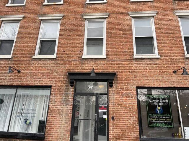 Studio Apartment for Rent at 285 Washington Ave #2R, Albany, NY 12206 Central Avenue