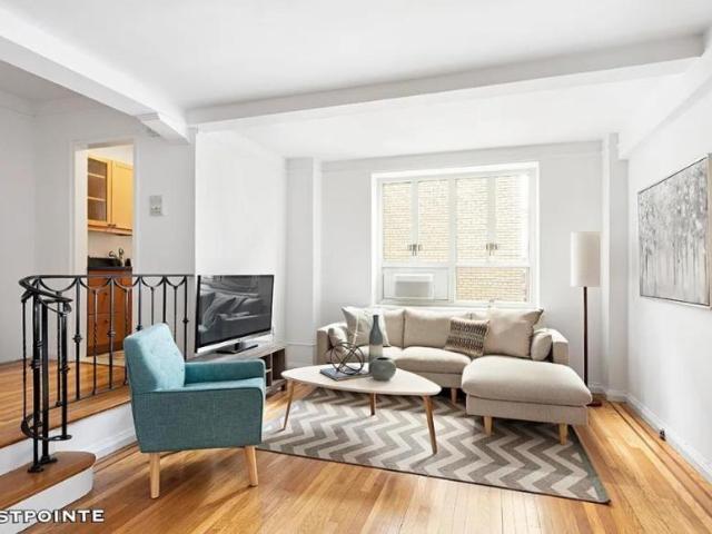 Studio Apartment for Rent at 200 W 20th St, New York, NY 10011 Chelsea