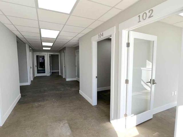 Studio Apartment for Rent at 204 5th Ave E #101 103, Springfield, TN 37172